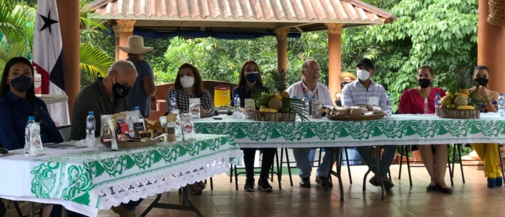 Capira, primer distrito agroturístico de Panamá - Periódico Llano al ...
