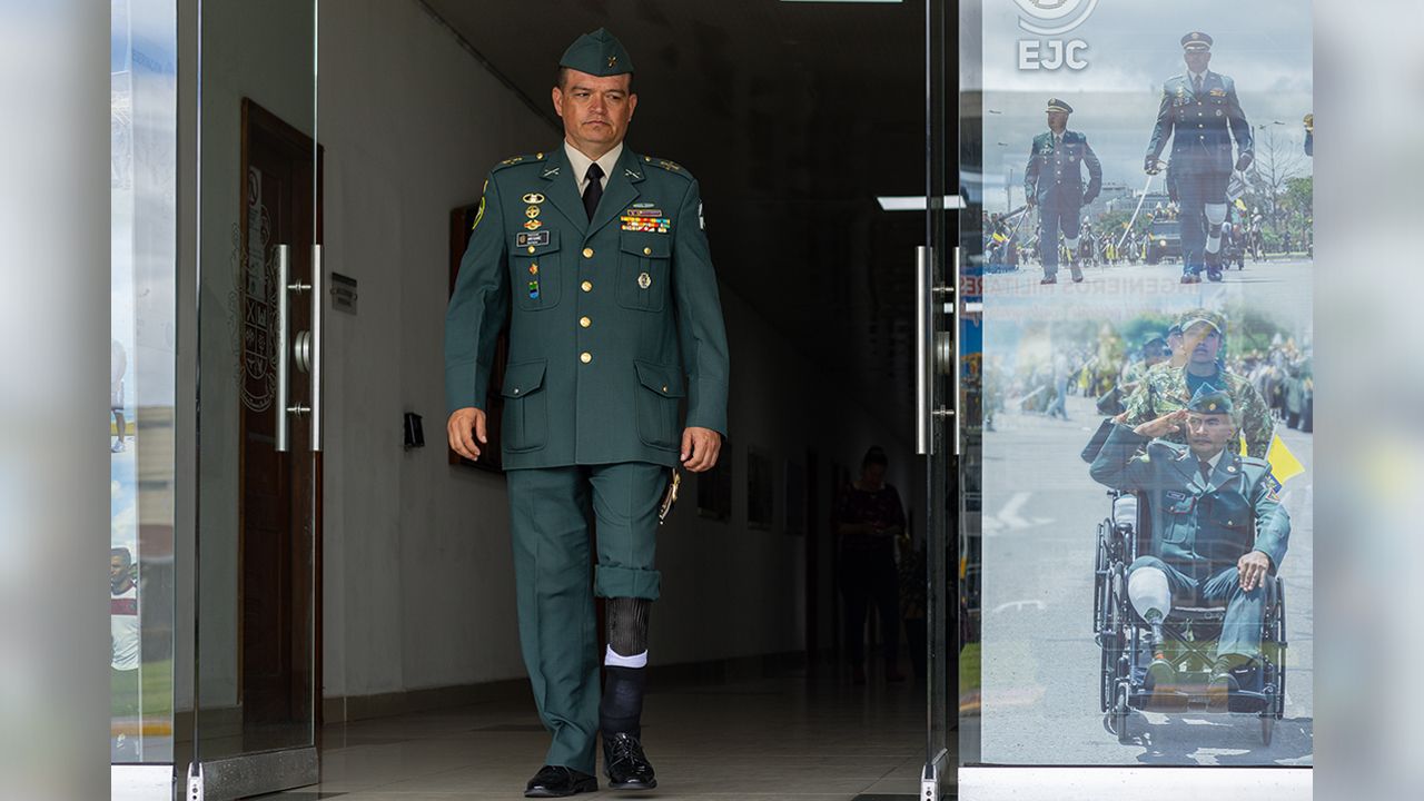 La inspiradora historia del teniente coronel Jairo Alberto Álvarez ...